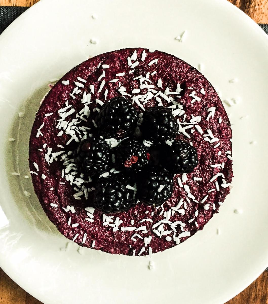 Acai Blueberry Raw Cake | Sari Helen SOULPRENEUR